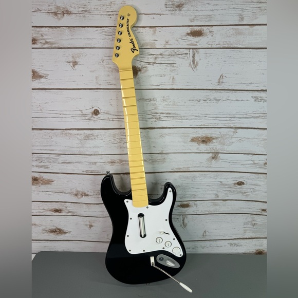 Sony | Video Games & Consoles | Ps3 Harmonix Fender Stratocaster Guitar ...